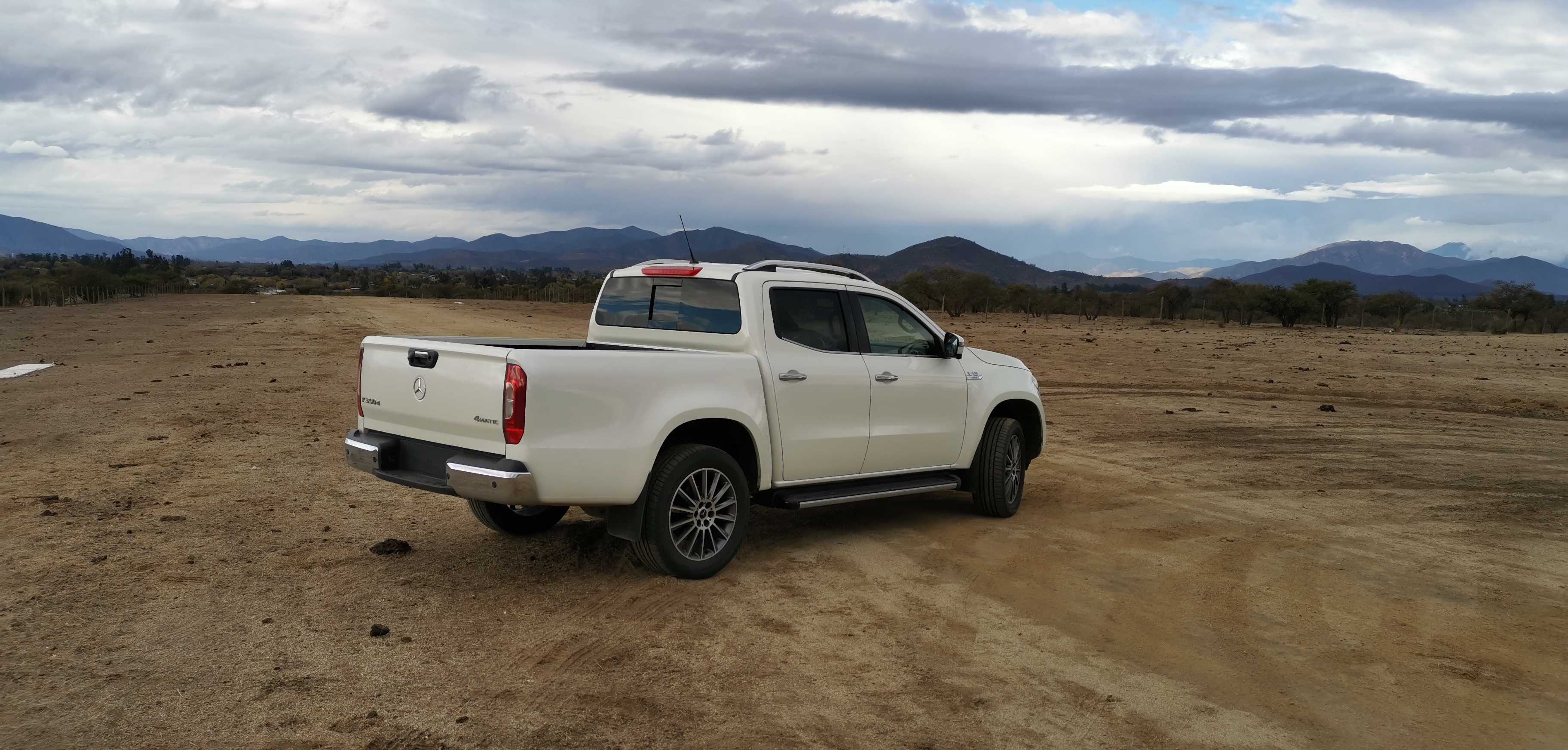 Se estrena en Chile la esperada Mercedes Benz X350d para coronar la ...