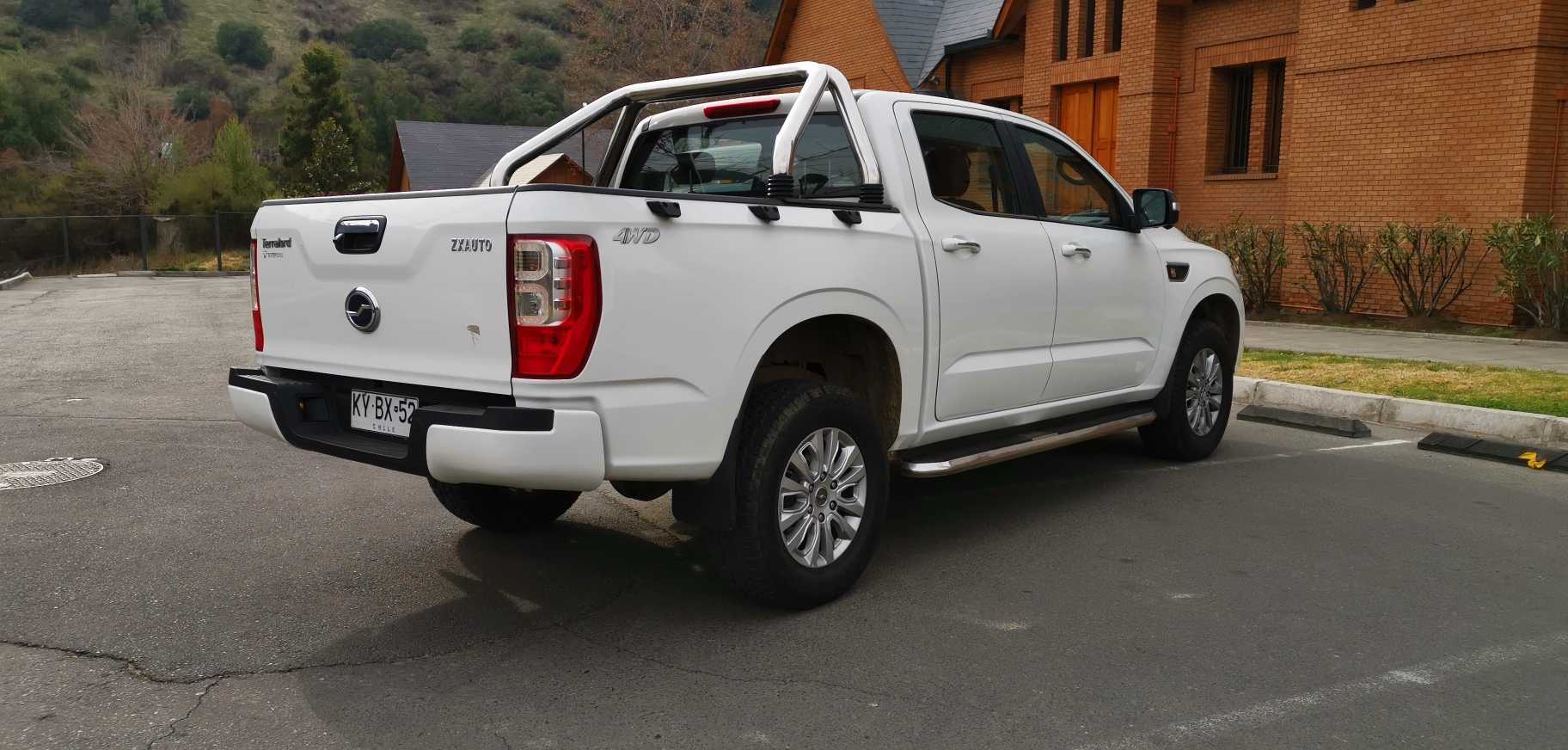 Prueba ZX Auto Terralord 2.5 6 MT 134 hp - Sorpresa asiática - Rutamotor