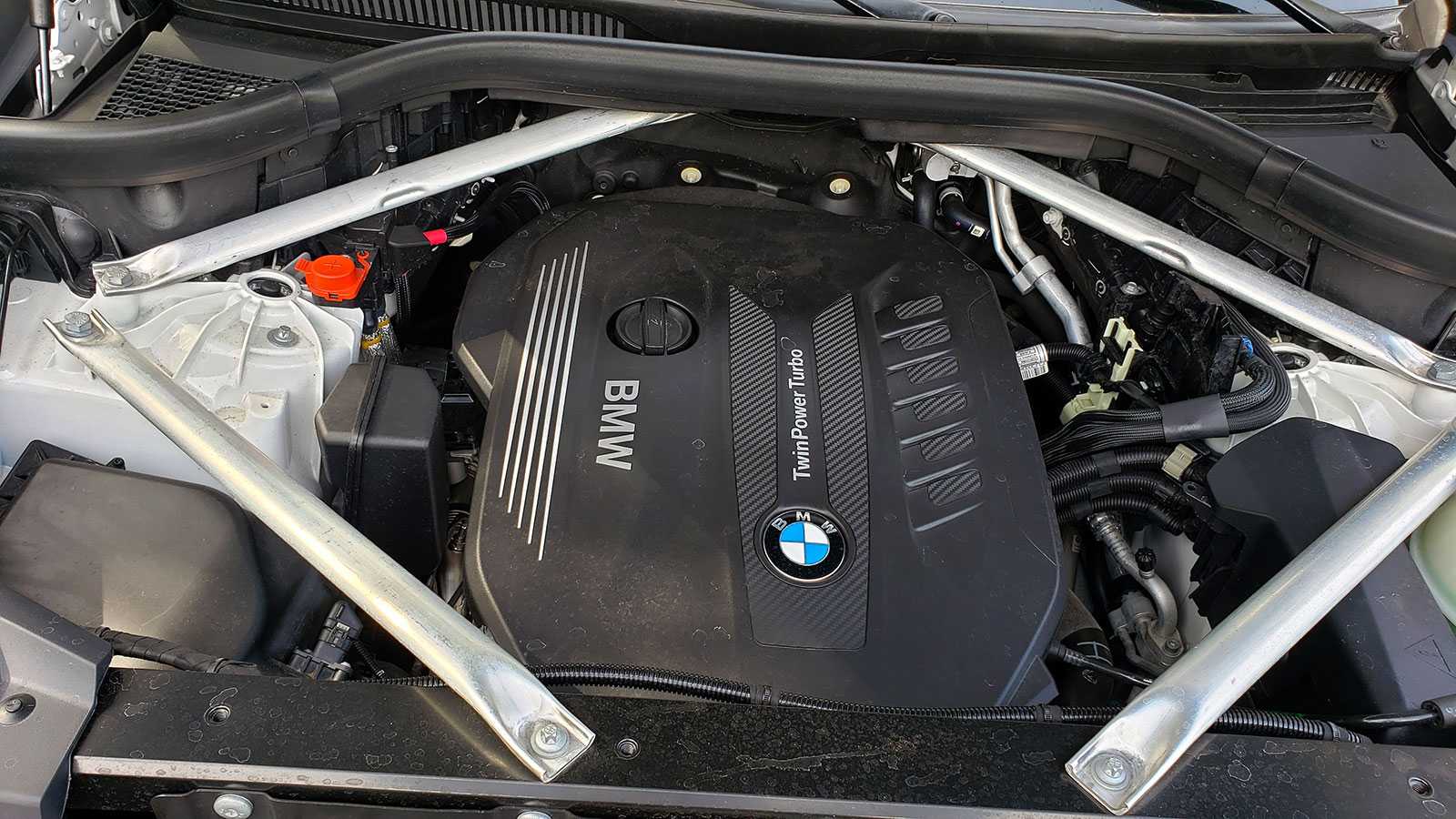 BMW X5 xDrive30d Executive 258HP - Suavidad y comodidad alemana