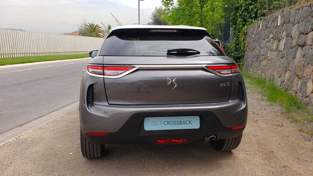 DS3 Crossback BlueHDI 130 AT8 Opera - Lujo francés en envase pequeño