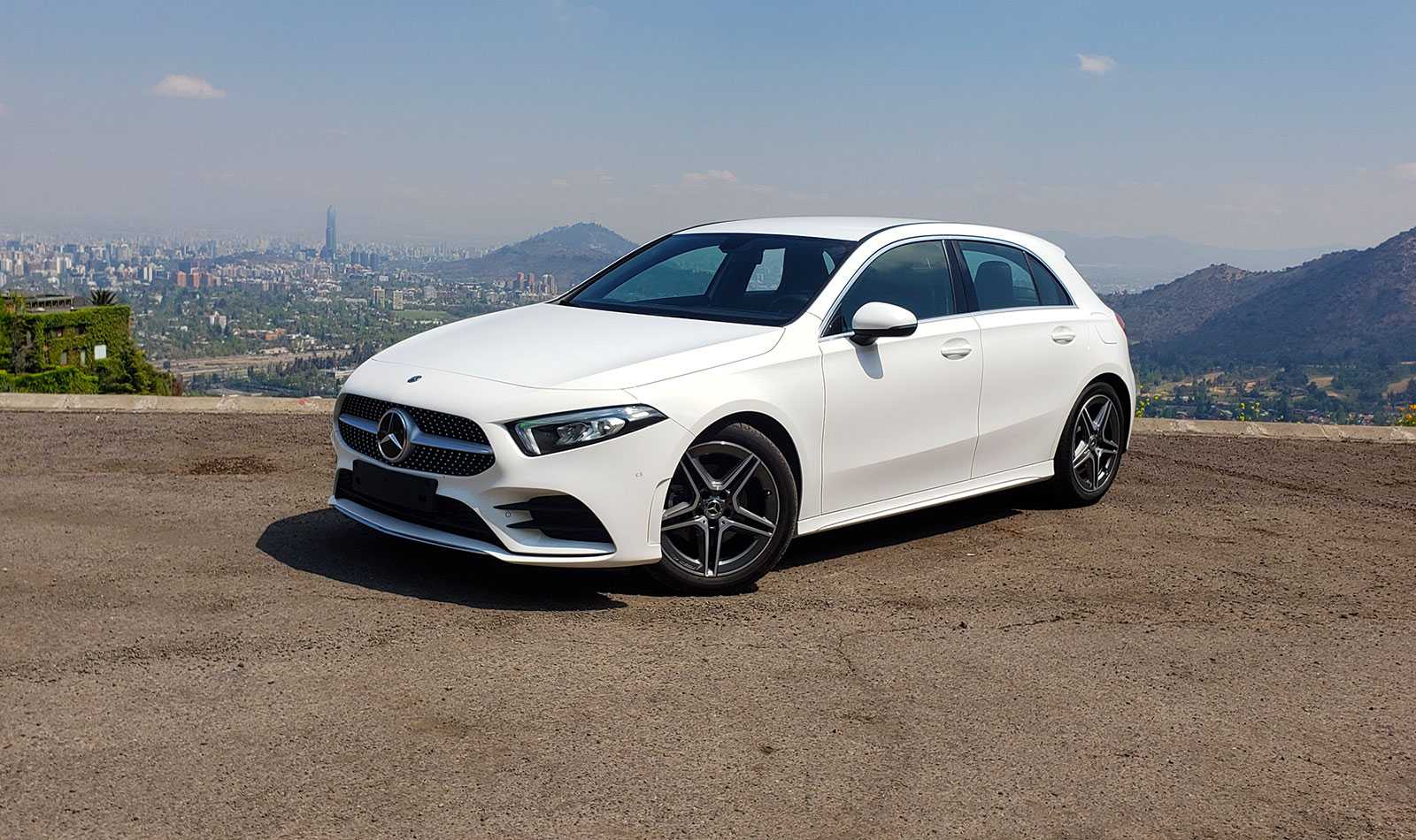 Test drive - Mercedes Benz A200 diesel 2.0 150CV AMG Line - Lujo y ...