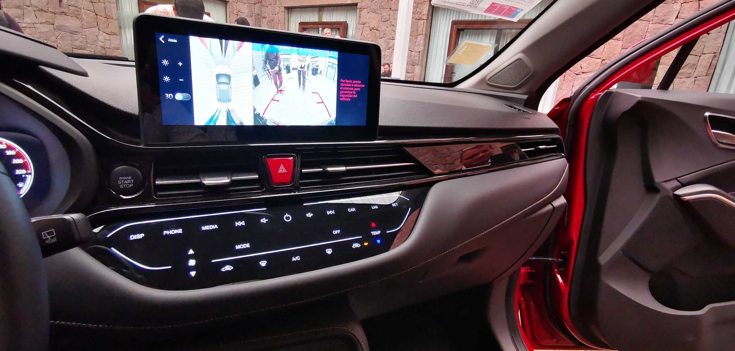 JAC lanza en Chile su nuevo y sofisticado SUV S4 cargado de seguridad y tecnología - Rutamotor