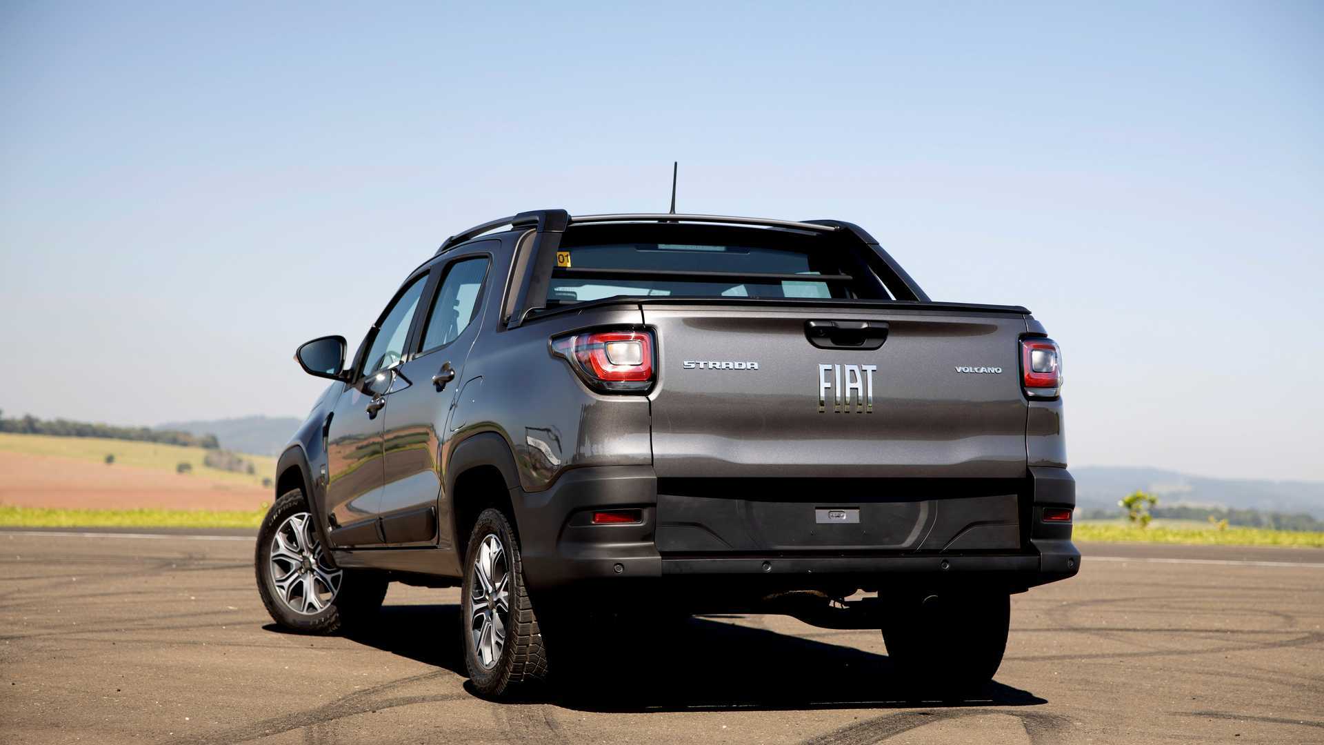 Fiat estrena su nueva Strada en versiones cabina simple y doble - Rutamotor