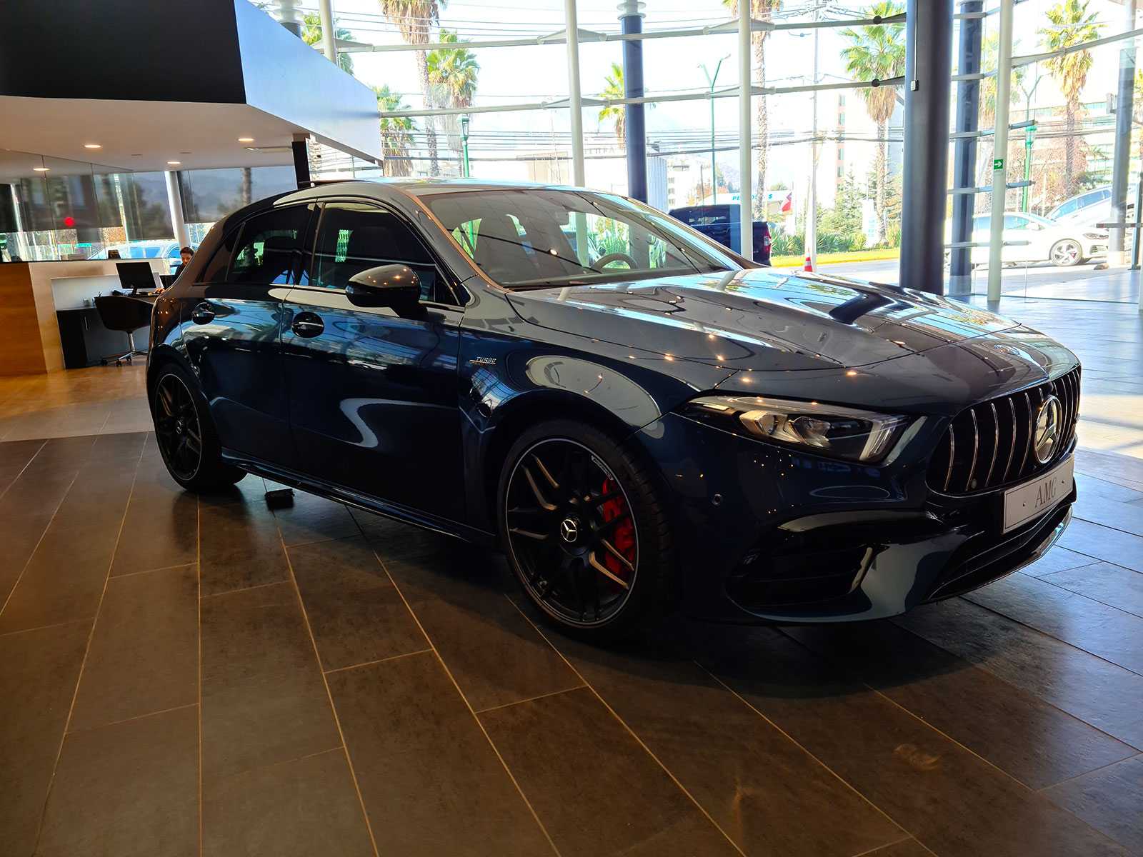 Aterriza en Chile el Mercedes Benz A45S con 421 HP