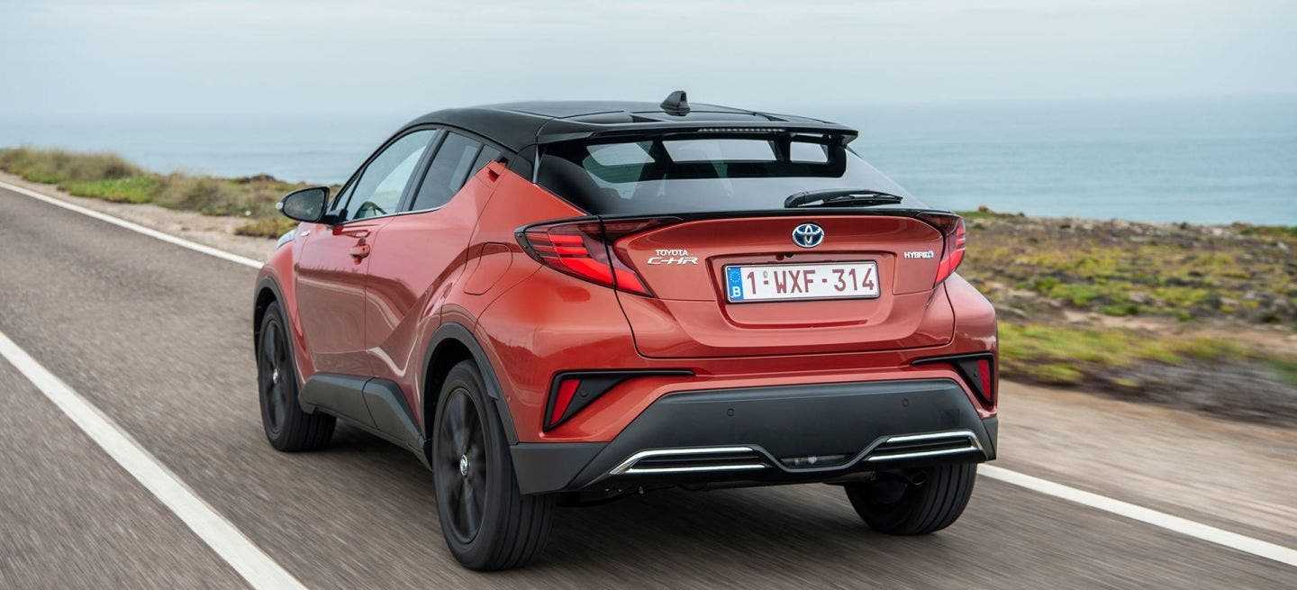Toyota estrena el interesante SUV híbrido C-HR - Rutamotor