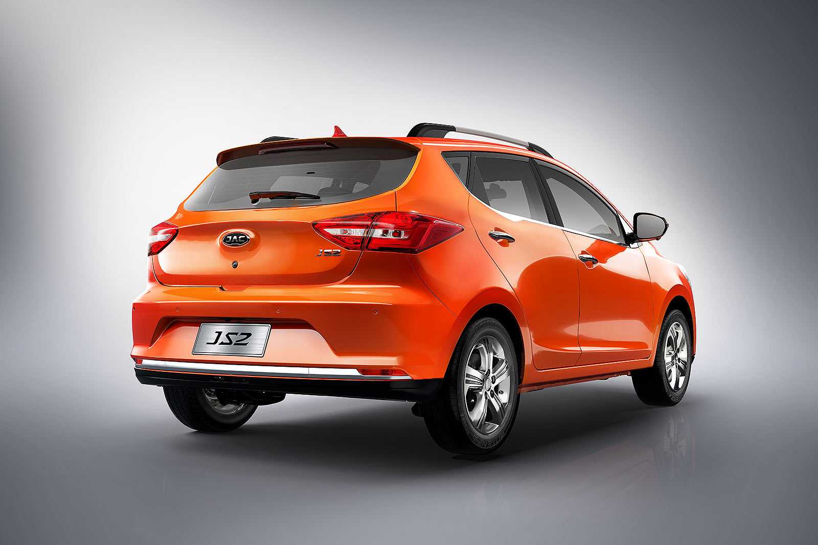 JAC actualiza sus SUV superventas : Lanza el JS2 y JS3