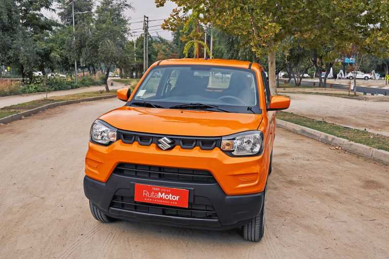 Con 12 millones estos son los autos que puedes comprar en Chile