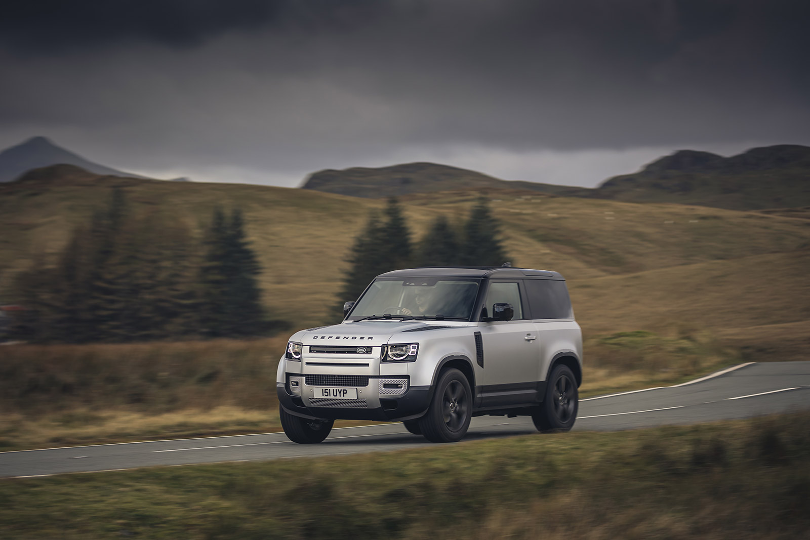 Jaguar Land Rover presenta su plan de electrificación de su gama