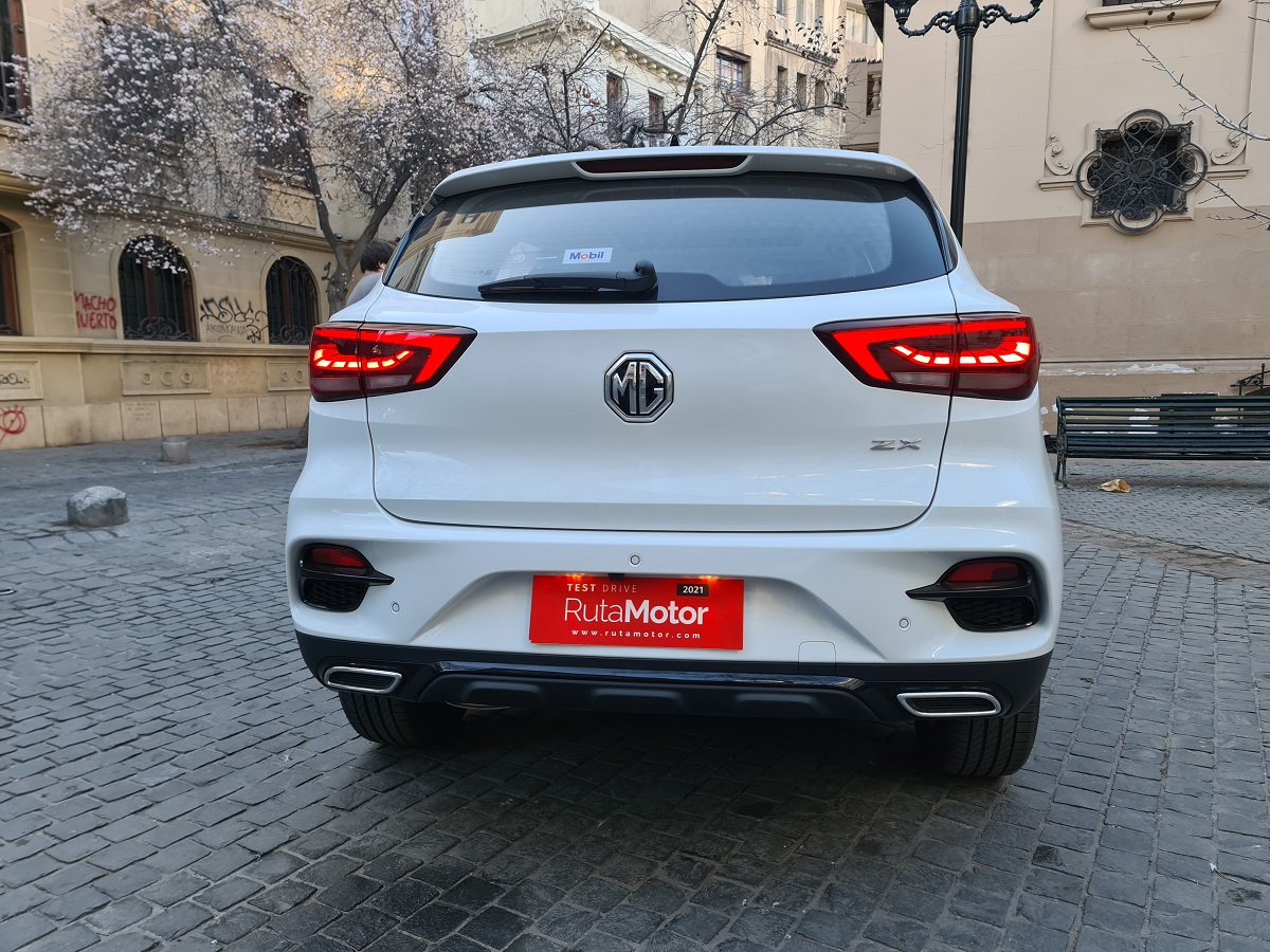 MG ZX Trophy 1.3T 6At 2022 - Atractivo y equipado SUV compacto de MG ...