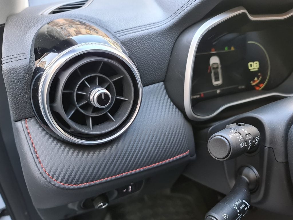 MG ZX Trophy 1.3T 6At 2022 - Atractivo y equipado SUV compacto de MG ...