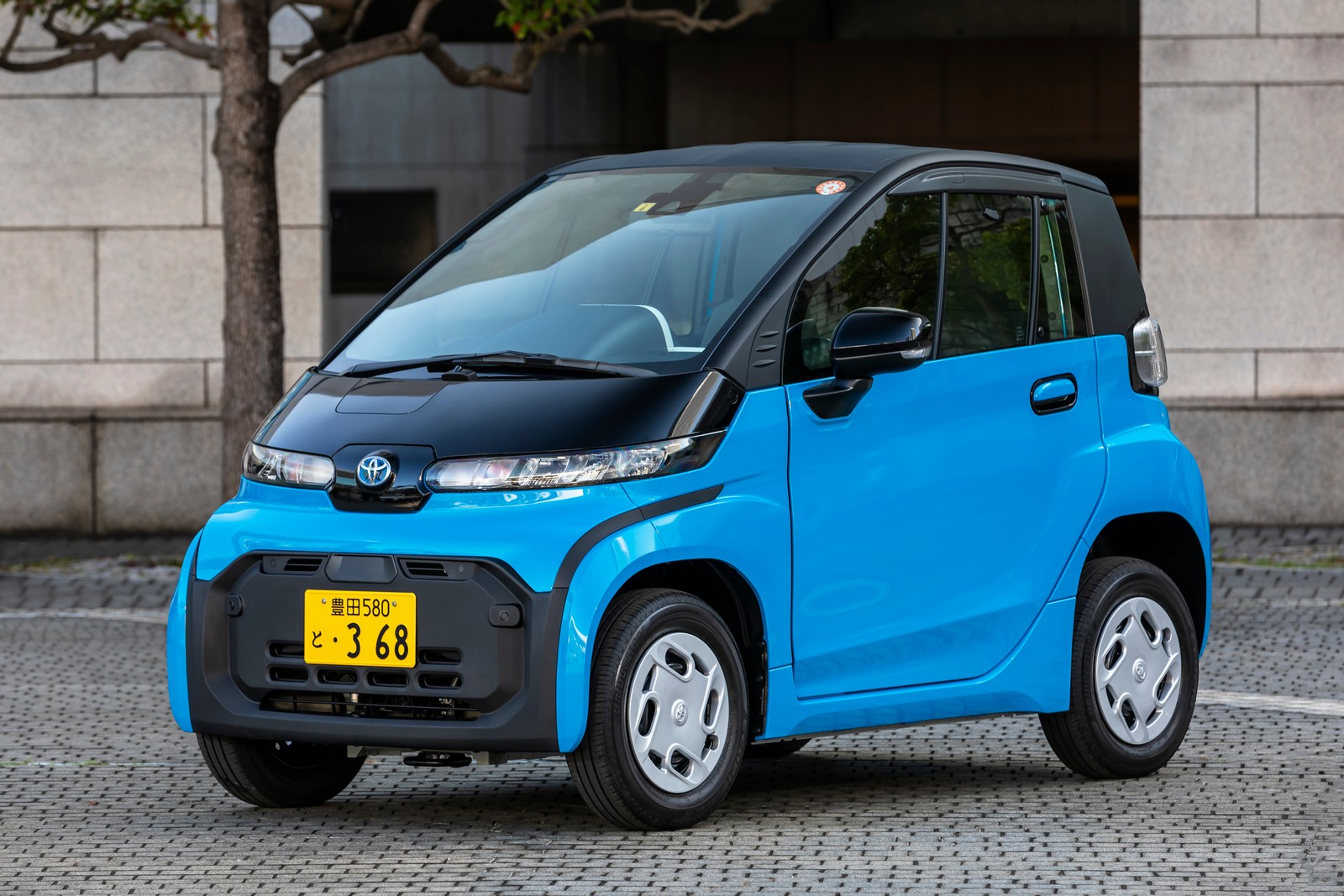 Toyota presentó su ultra compacto eléctrico C + POD, pensado para la ciudad