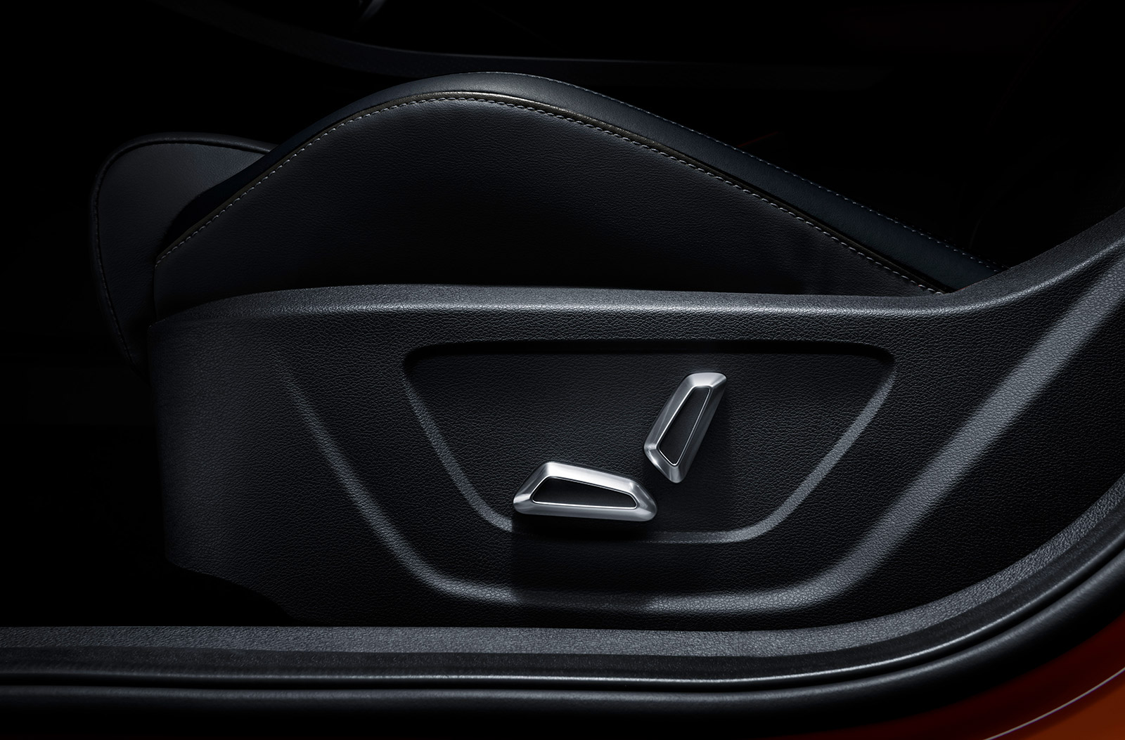 Geely vuelve a Chile y comienza estrenando el Coolray