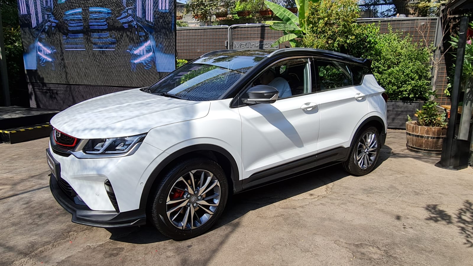 Geely vuelve a Chile y comienza estrenando el Coolray