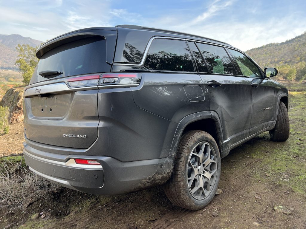 Gasolina y diésel: Jeep pega el salto con el estreno local del Commander