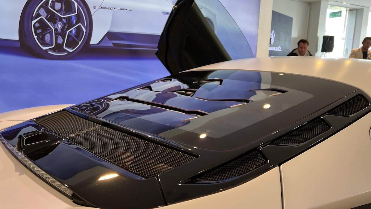 Maserati destapa en Chile el MC20, el más afilado del Tridente