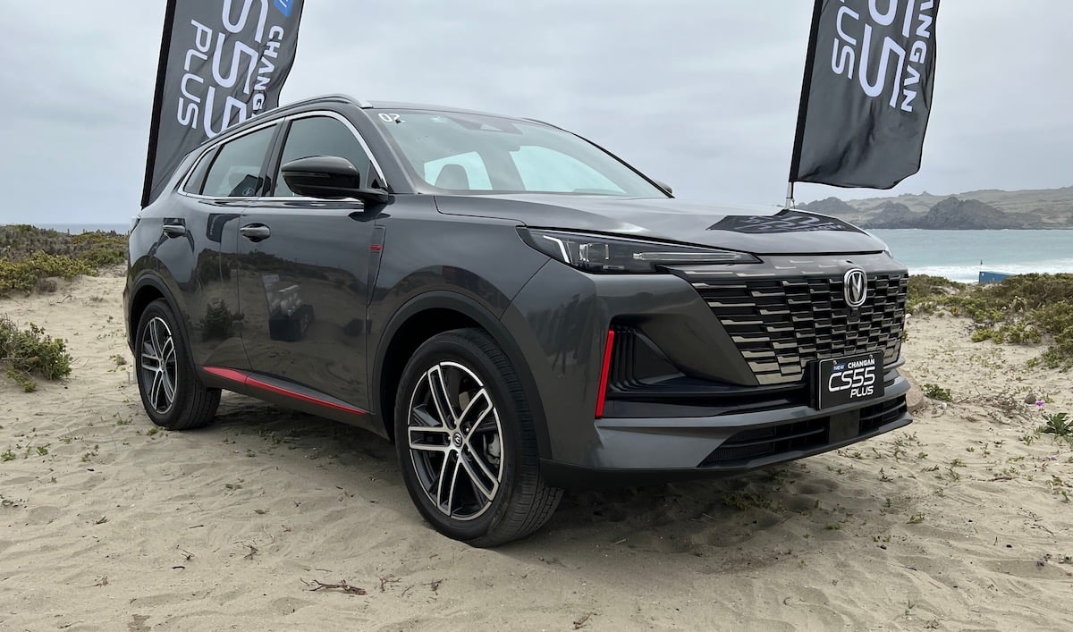Nuevo Changan CS55 Plus: el SUV-C se pliega al estilo del UNI-T