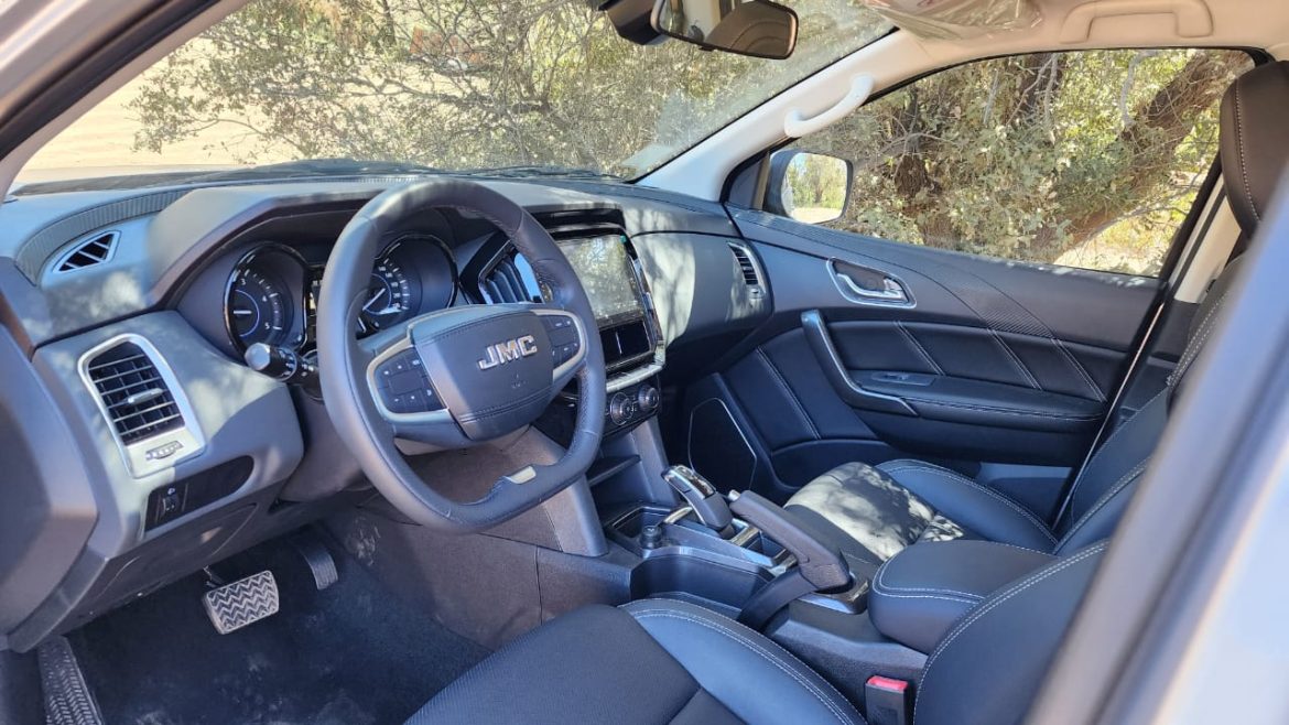 JMC Vigus Pro llega como su versión tope de gama con caja AT ZF