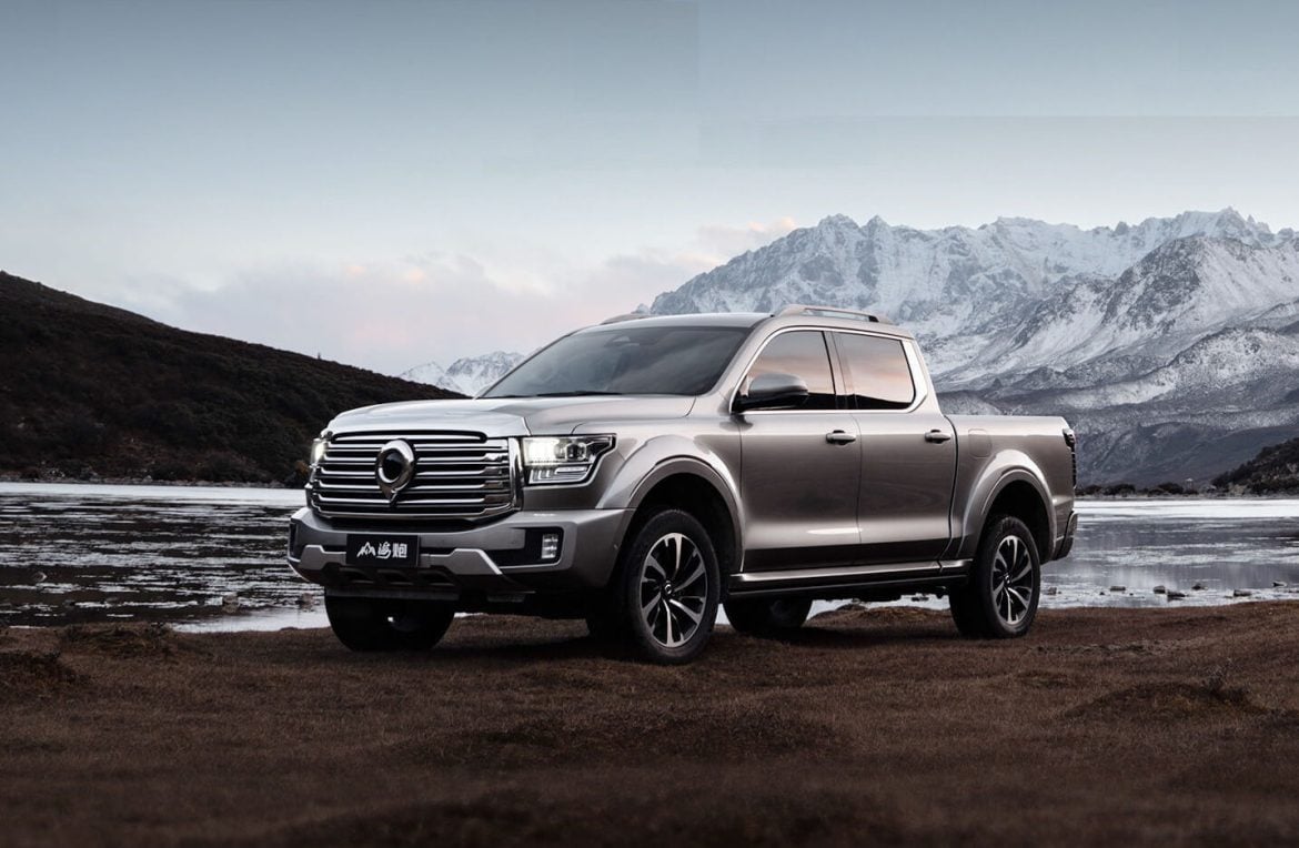 La Poer estrena look, ahora con motores diésel 2.4 o bencinero V6