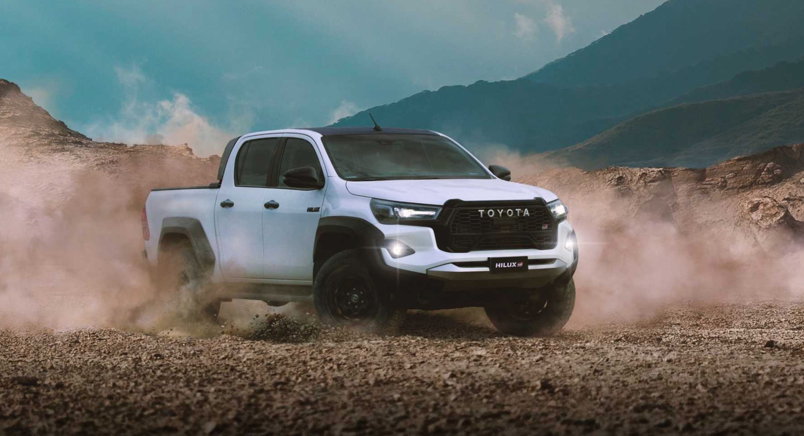 Toyota Hilux GR-Sport Rutamotor 2 - Rutamotor