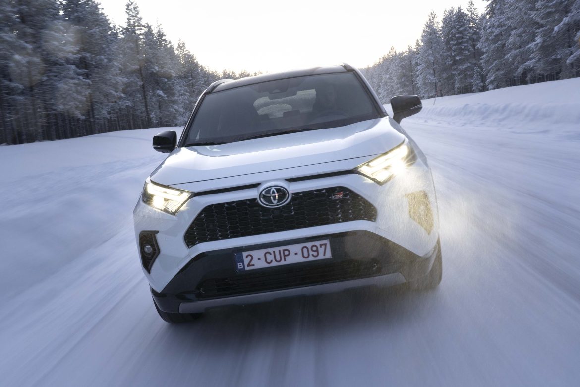 El Toyota RAV4 GR Sport aterriza en los concesionarios europeos