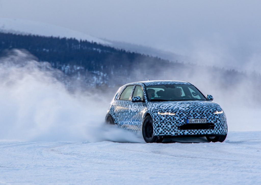 ¡Con más picante! El Ioniq 5 N hace de las suyas en el Polo Norte