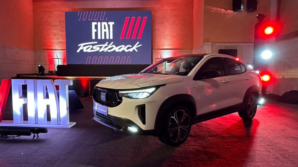 Fiat presenta en Chile el Fastback en tres versiones y motor turbo