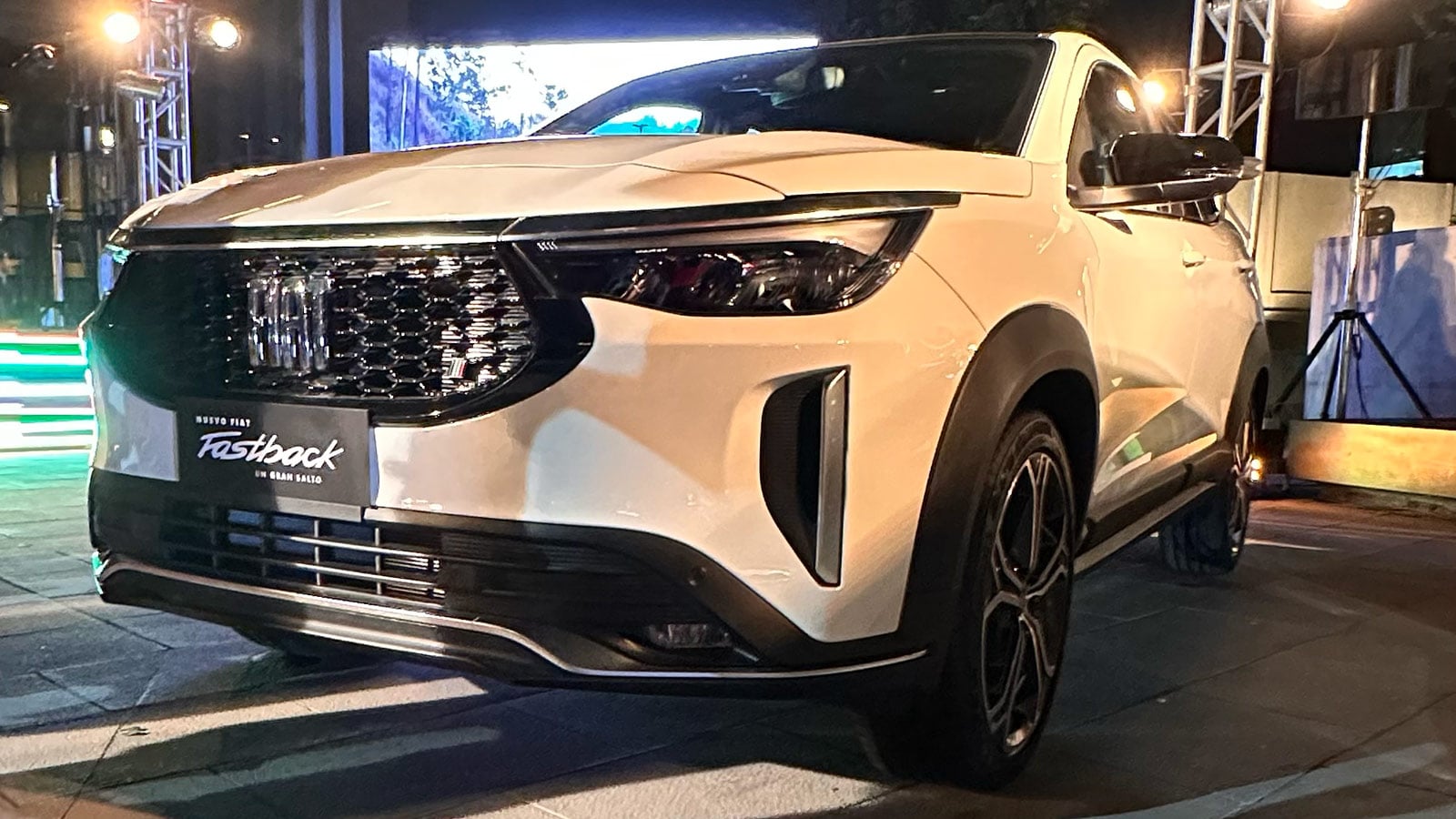 fiat-fastback-rutamotor-06 - Rutamotor