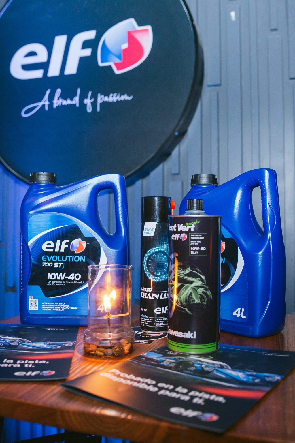 ELF - El famoso lubricante de Total Energies llega a Chile - Rutamotor