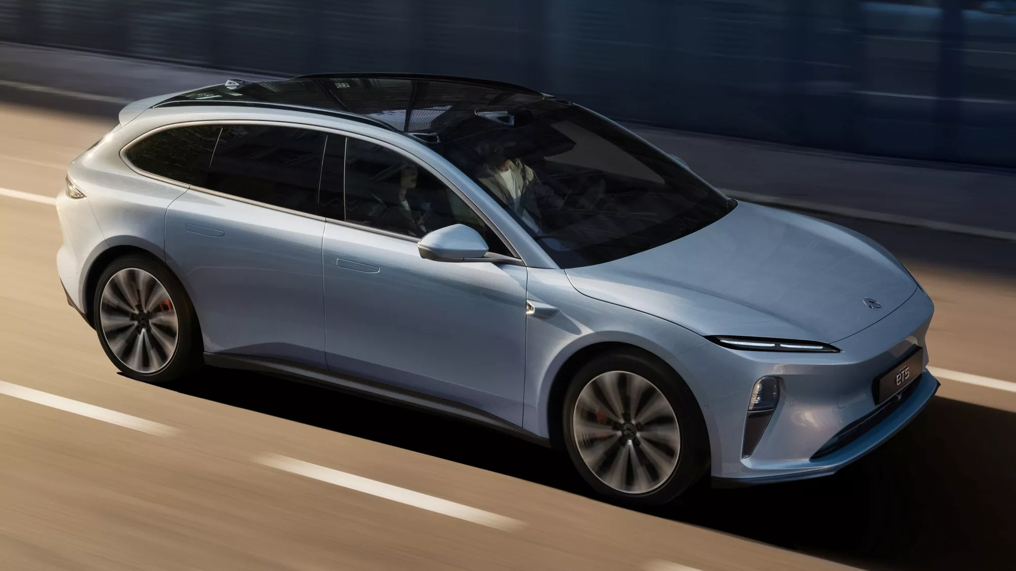 Nio presenta la versión Touring del ET5 - Rutamotor