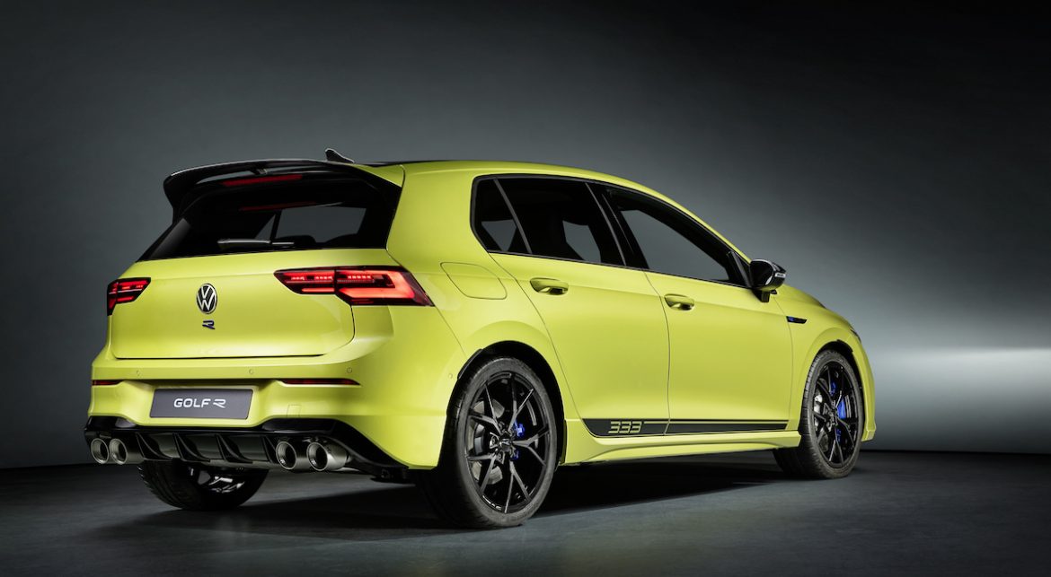VW destapa el osado Golf R 333: apenas 333 unidades de 333 CV