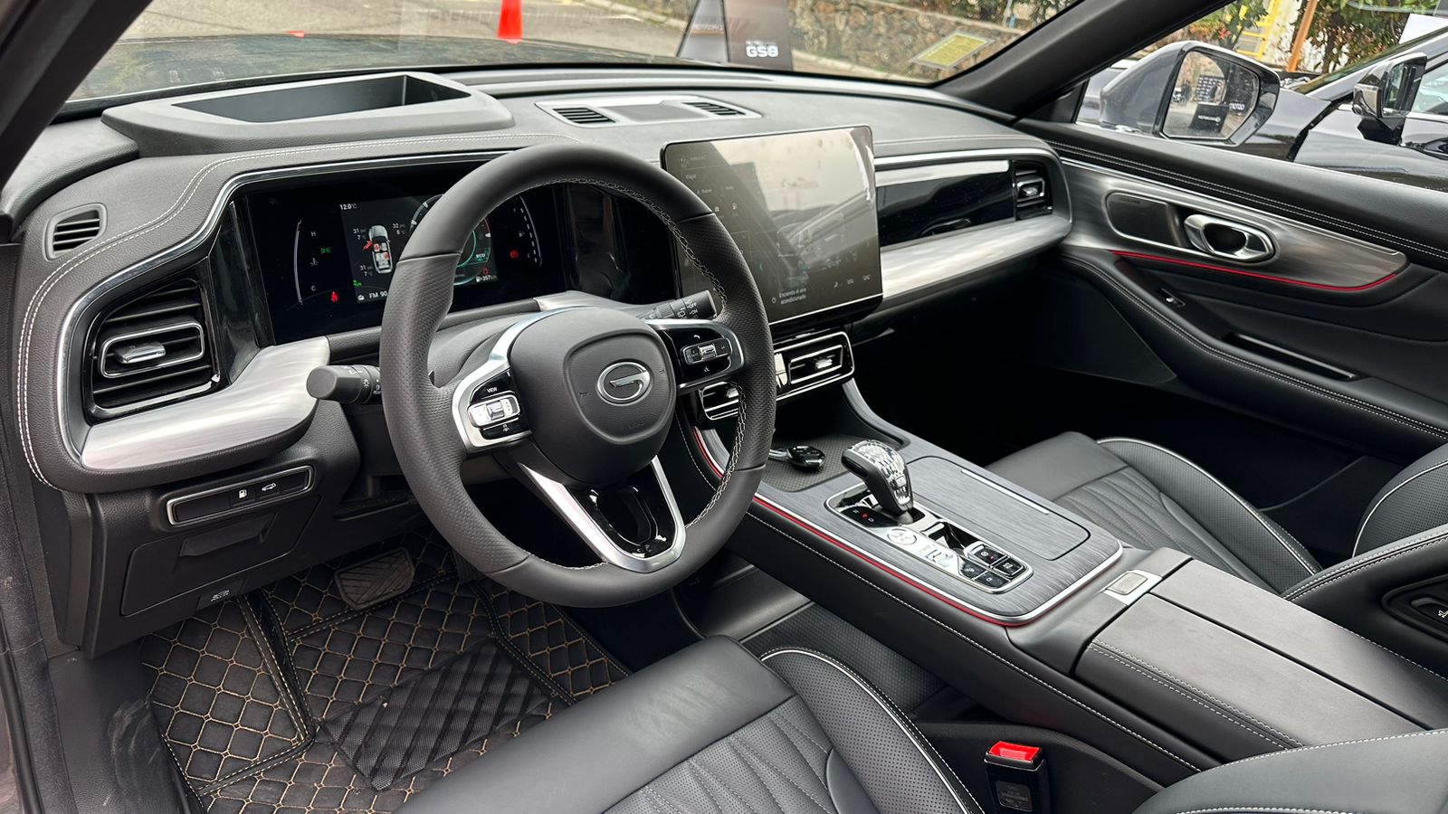 GAC GS8 - Llega el atractivo y equipado buque insignia - Rutamotor