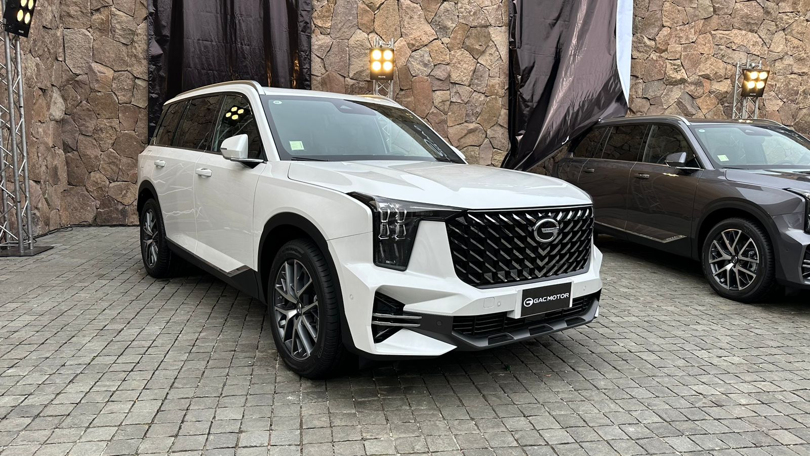 GAC GS8 - Llega el atractivo y equipado buque insignia - Rutamotor