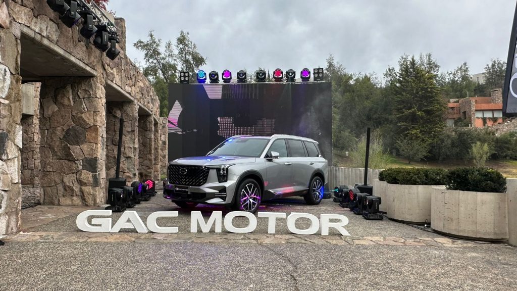 GAC GS8 - Llega el atractivo y equipado buque insignia - Rutamotor