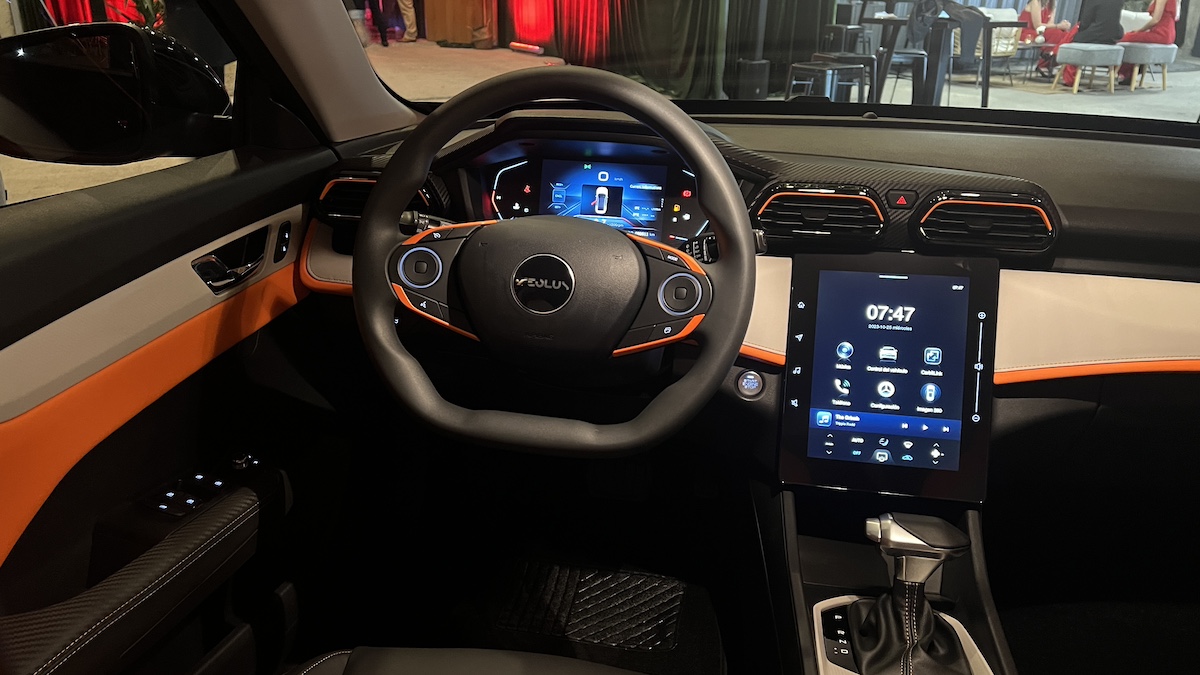 Dongfeng Aeolus Y3 Rutamotor 1 - Rutamotor