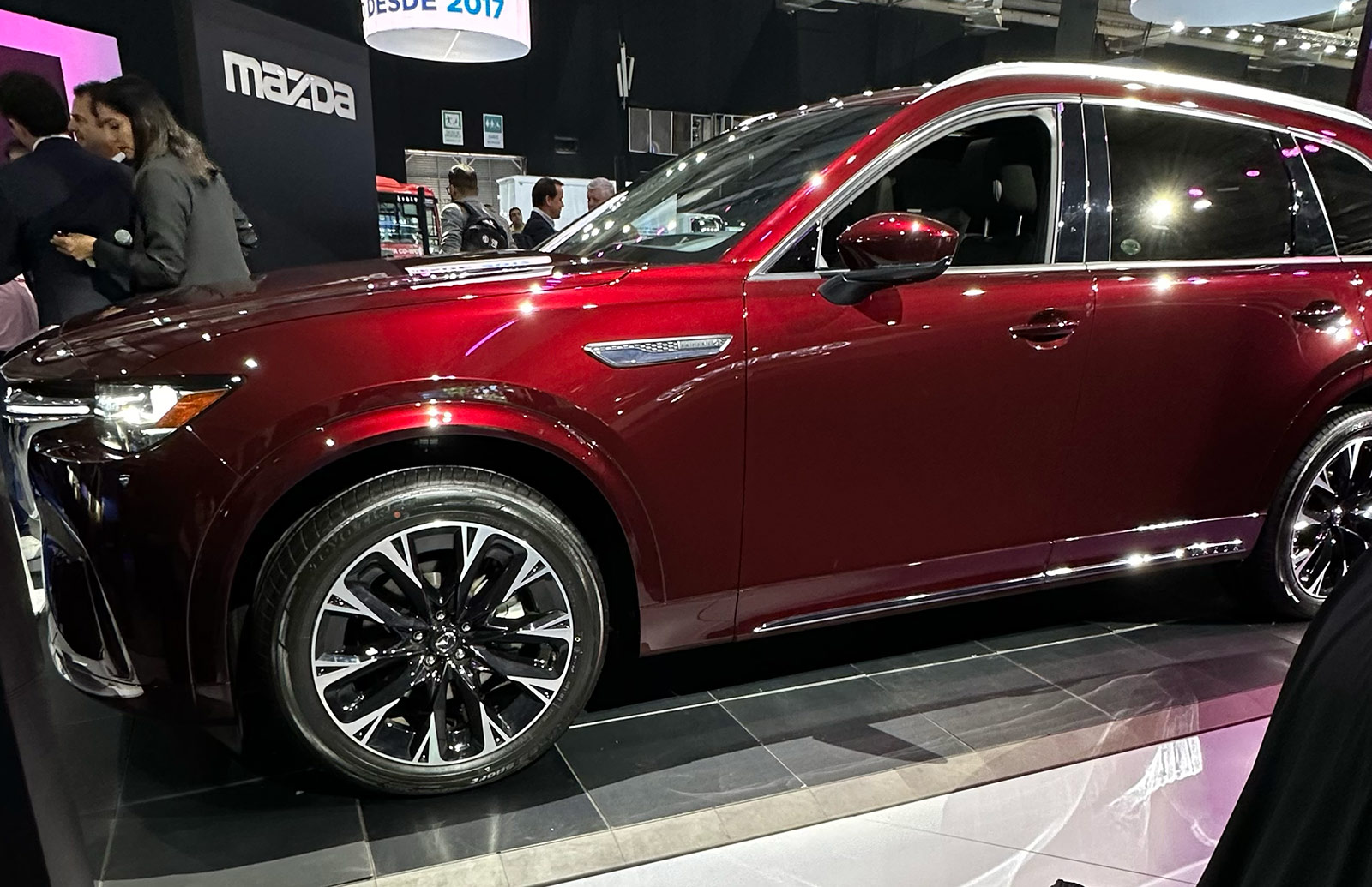 Mazda lanza en Experiencia E el CX-90, su modelo más potente