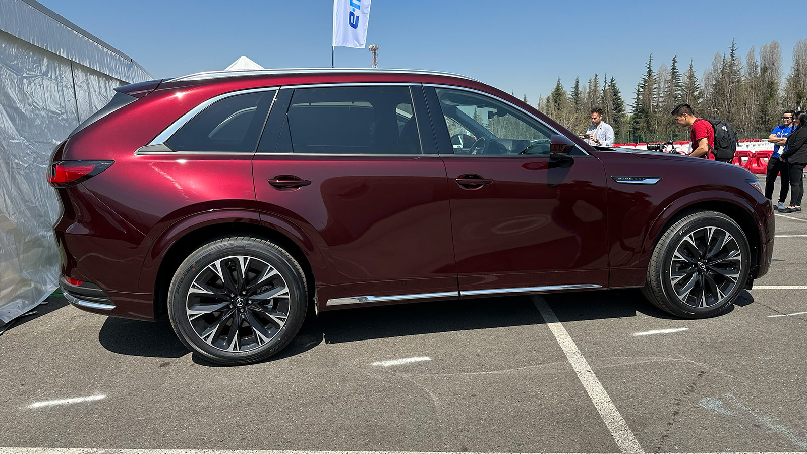 Mazda lanza en Experiencia E el CX-90, su modelo más potente