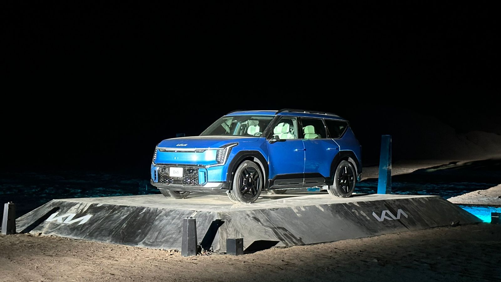 Kia estrena su nuevo EV9 en un gran evento en Atacama