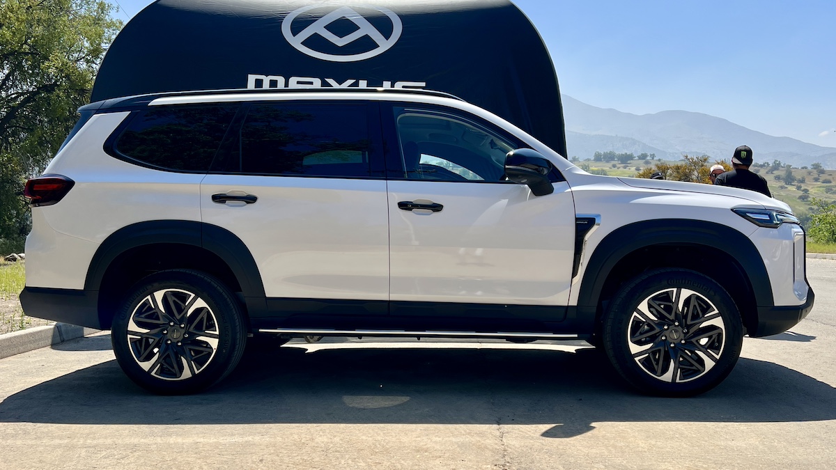 Maxus D90: es la pick-up T90, pero con carrocería de familiar