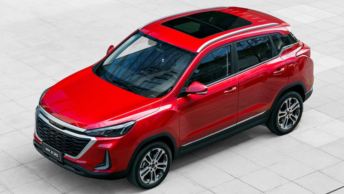 El Baic X35 salta al motor turbo y estrena caja automática