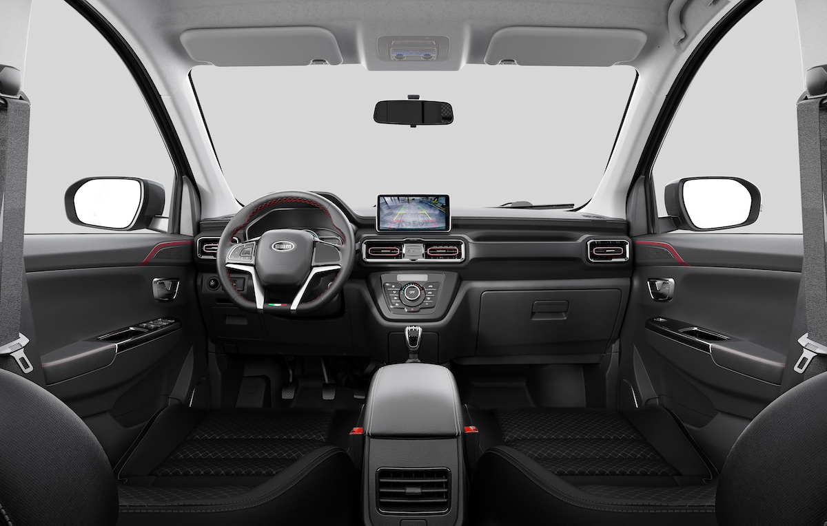 SWM estrena el SUV G03F, el siete plazas más barato de Chile