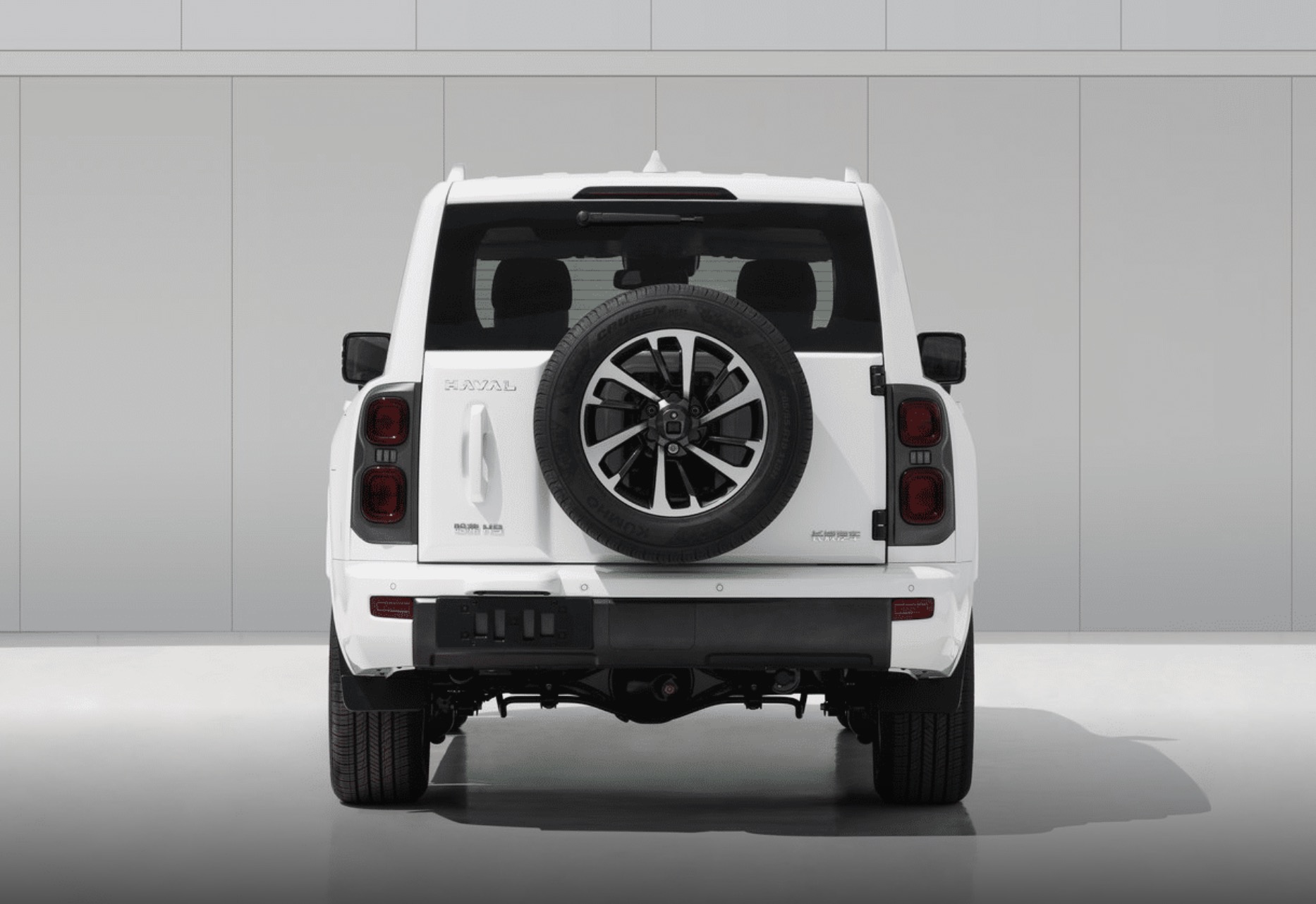 Haval muestra imágenes del H9, el hermano grande del Dargo