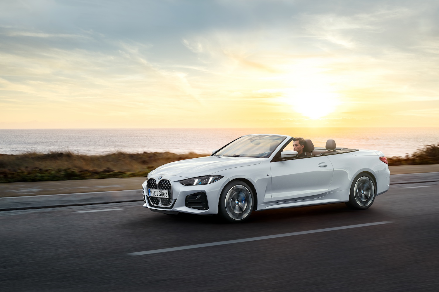 BMW le da un refresco al Serie 4 en sus carrocerías coupé y cabrio