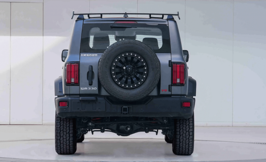 Se filtra el nuevo Tank 330 con motor V6 biturbo y 355 Hp