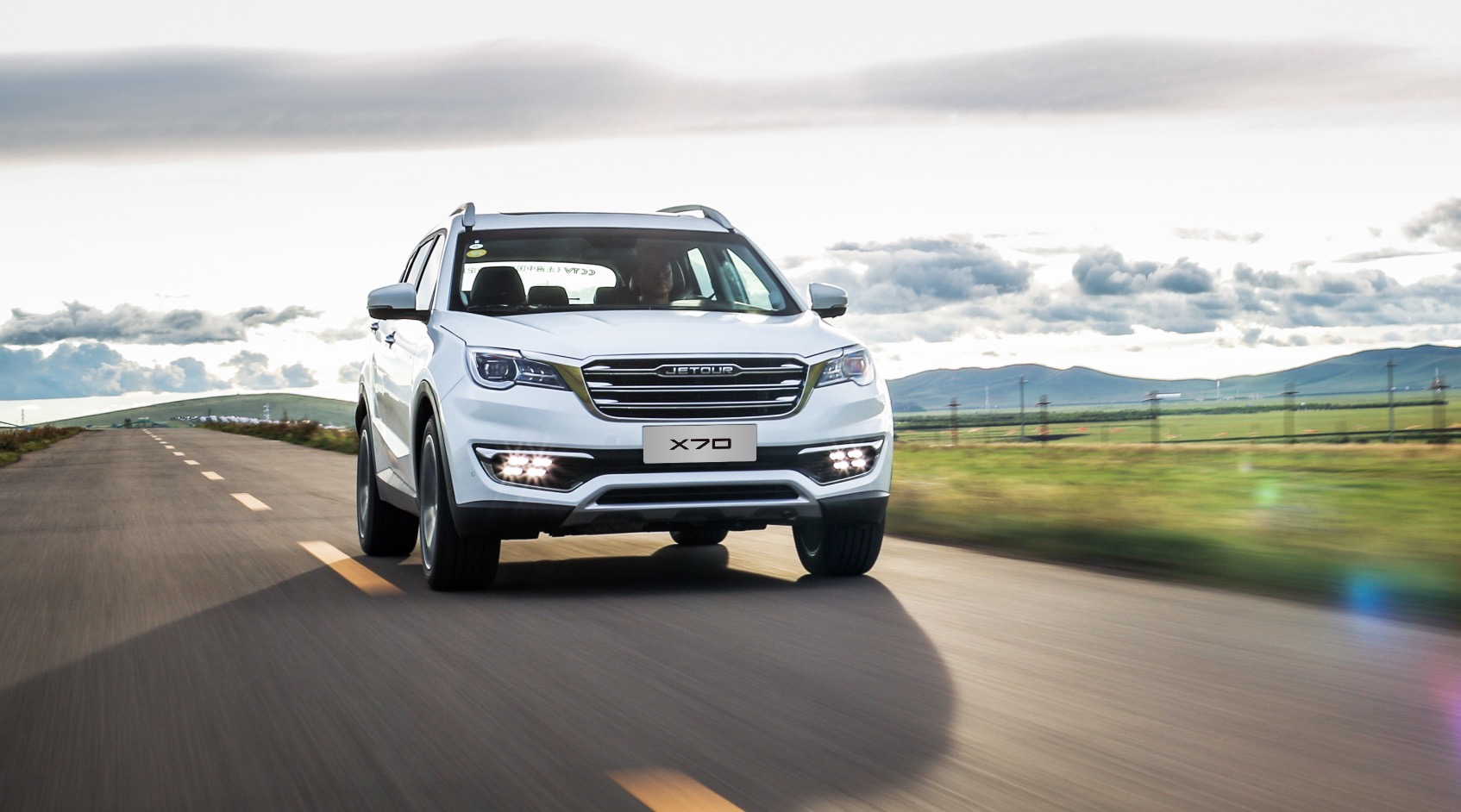 ¿Buscas espacio? Los 5 autos de tres filas más baratos en Chile