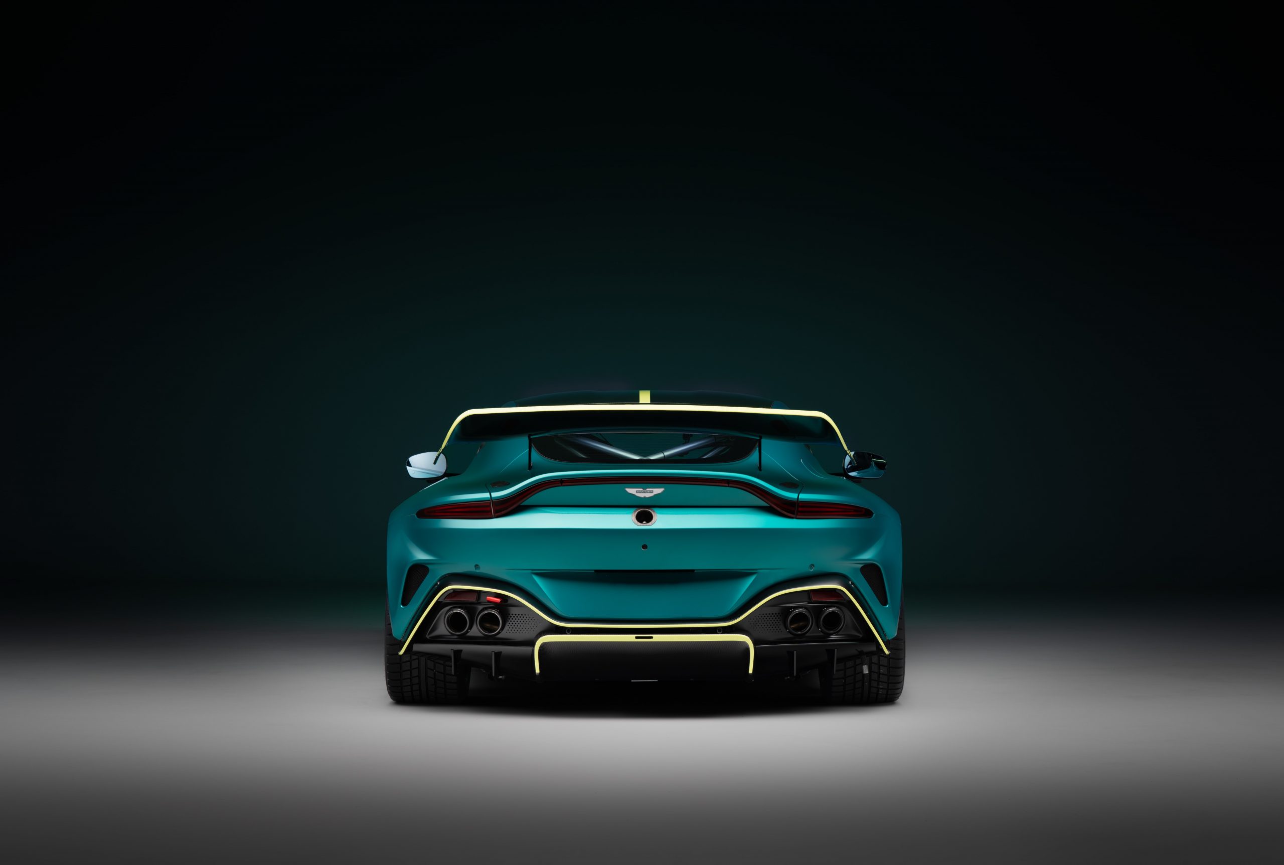 Aston Martin Vantage GT4: el mísil que le faltaba