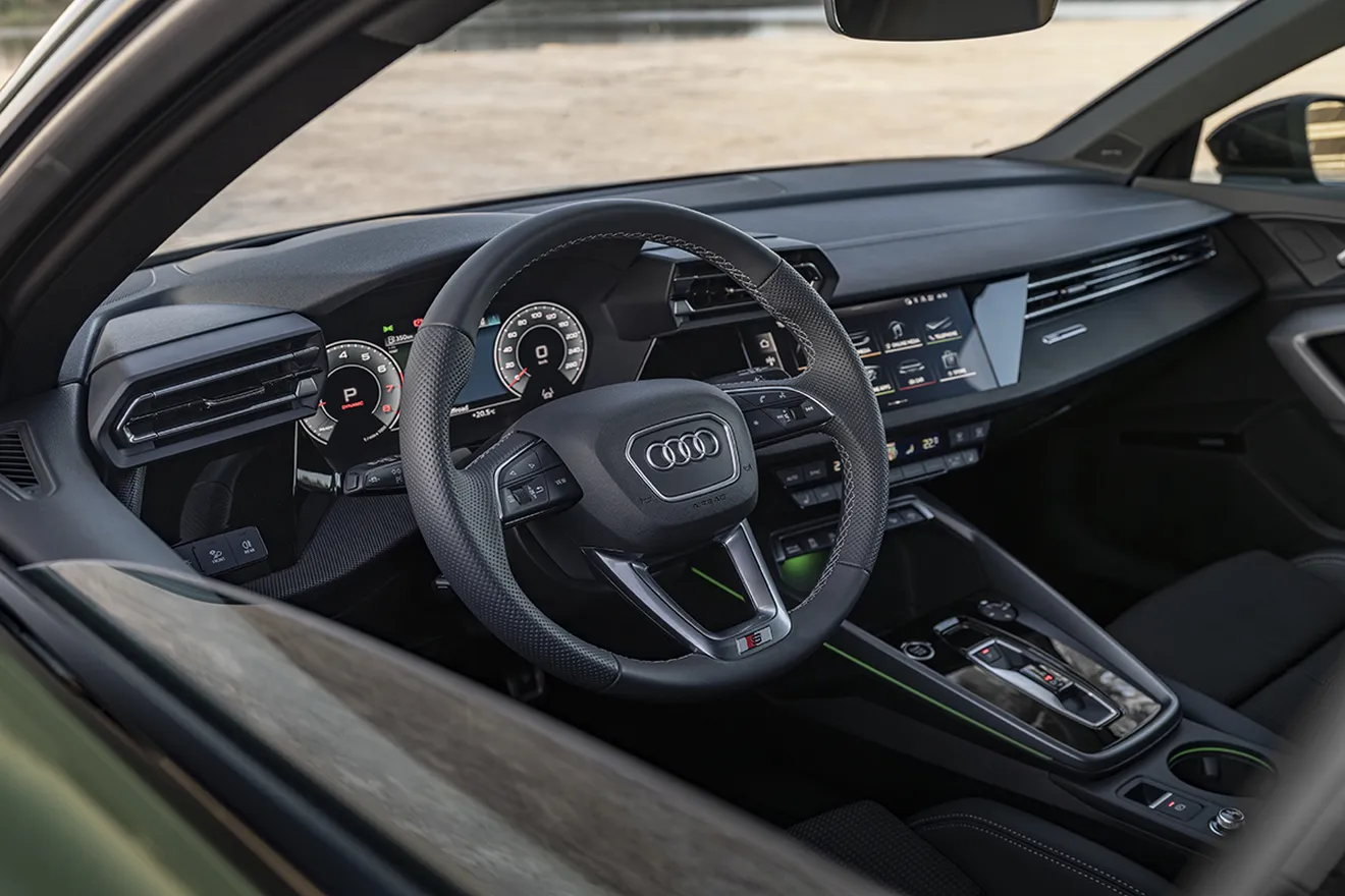 Audi revela por completo el A3 y sorprende con una nueva versión