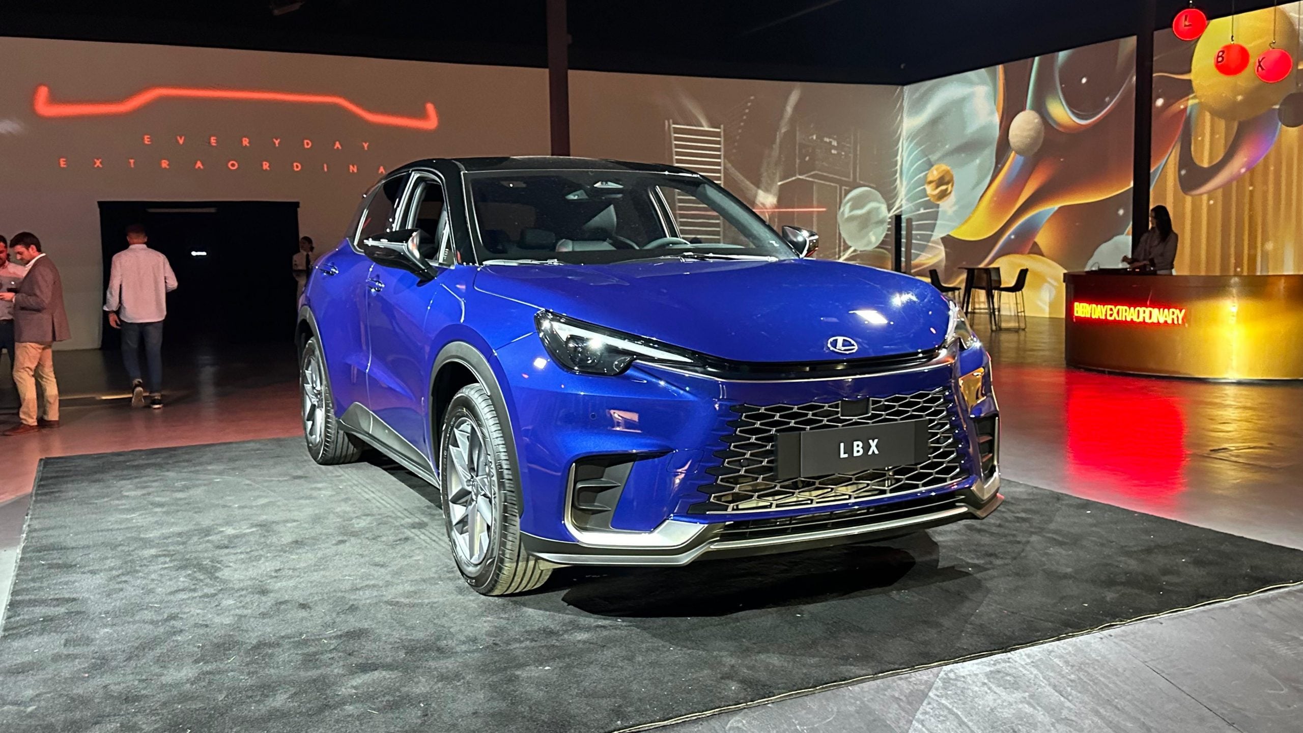 Lexus estrena en Chile el LBX: el modelo de entrada de la marca