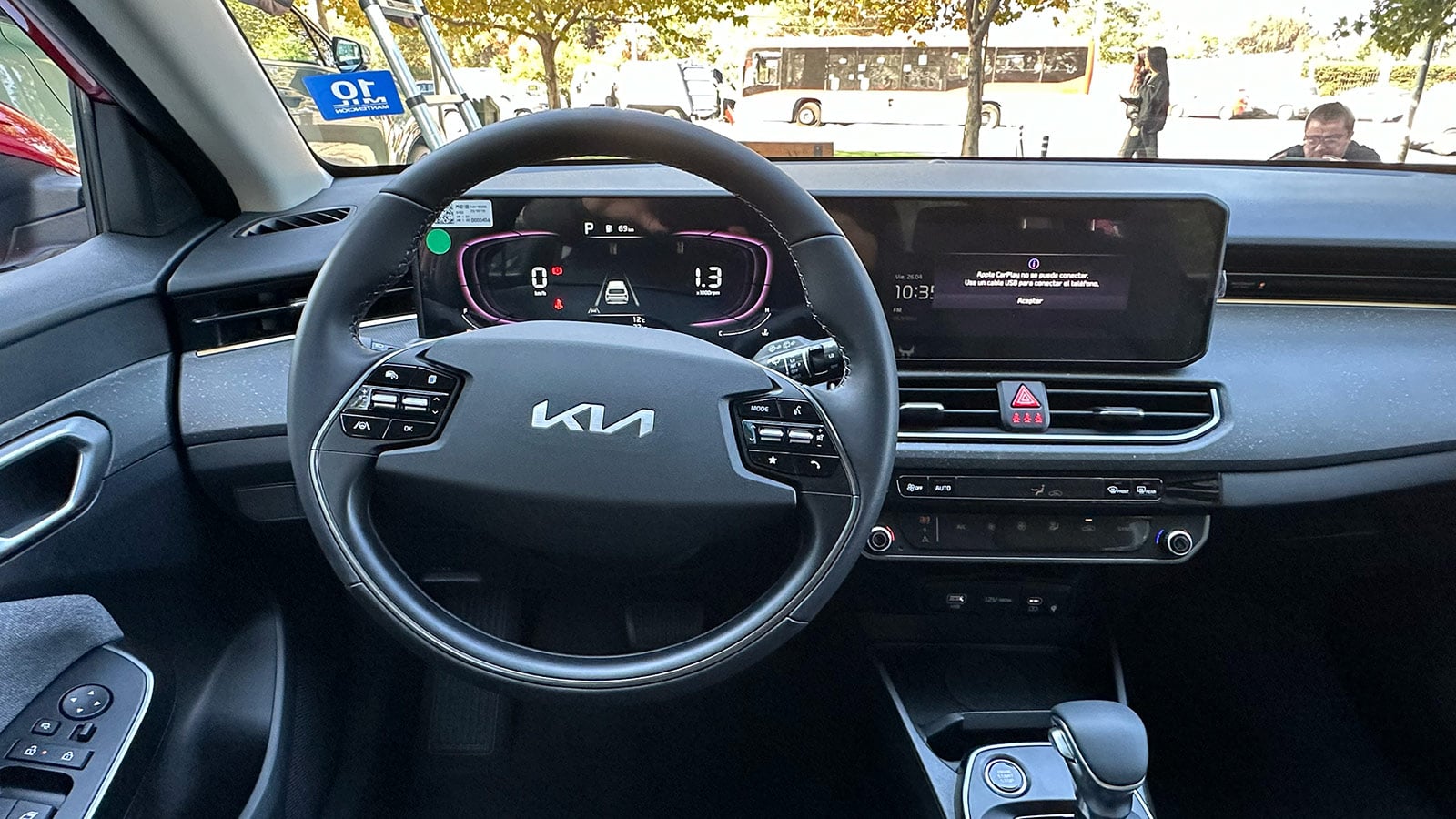 El KIA K3 Cross debuta en Chile con un atractivo diseño