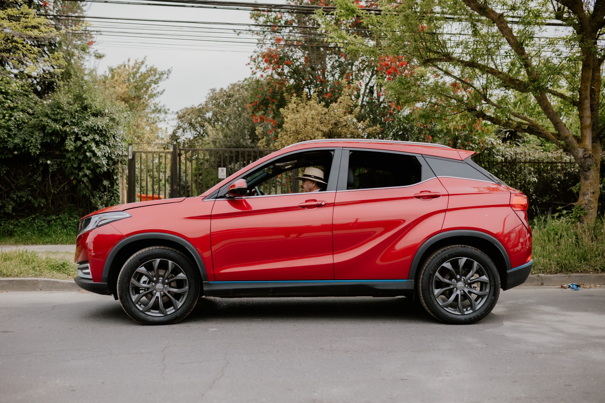 DFSK pone a la venta el Seres 3 para todo usuario