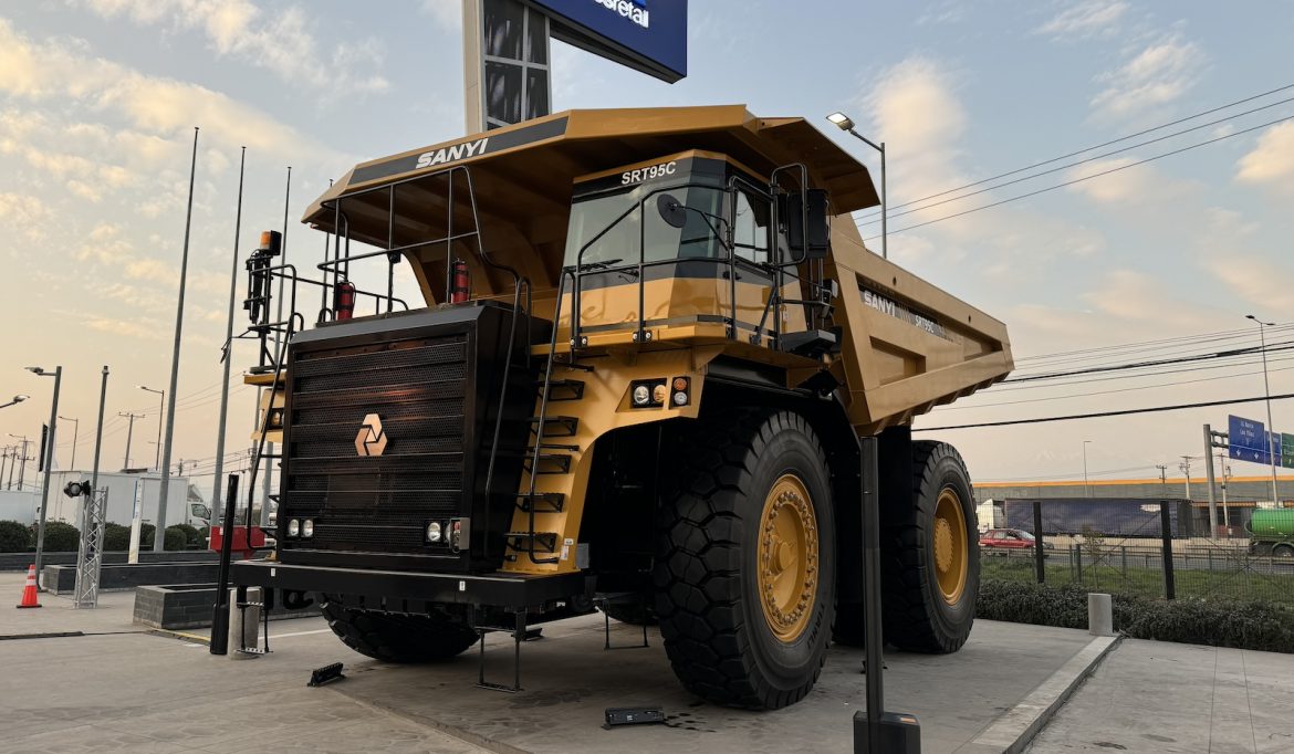 El especialista Sany estrena su camión minero para 95 toneladas